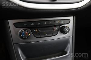 Sarkans Opel Astra 2018 Rīga, ar dzinēja tilpumu 1.60 L un nobraukumu 178 tūkst. km par 5990 €, foto 16 vietnē AUTOMOTO.COM.LV