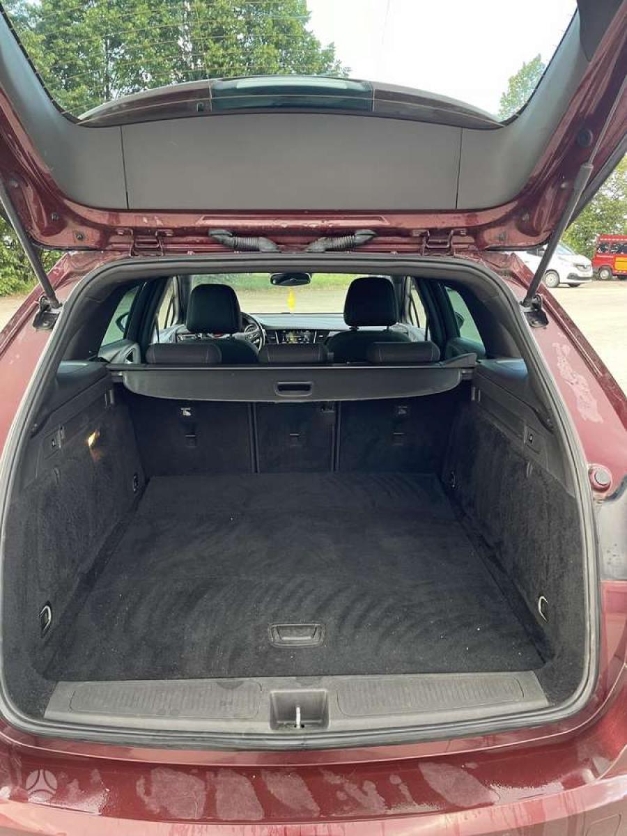 Red Opel Astra 2018 in Telschi, with an engine capacity of 1.60 L and mileage of 198 thousand km for 6499 €, photo 11 on AUTOMOTO.COM.LV