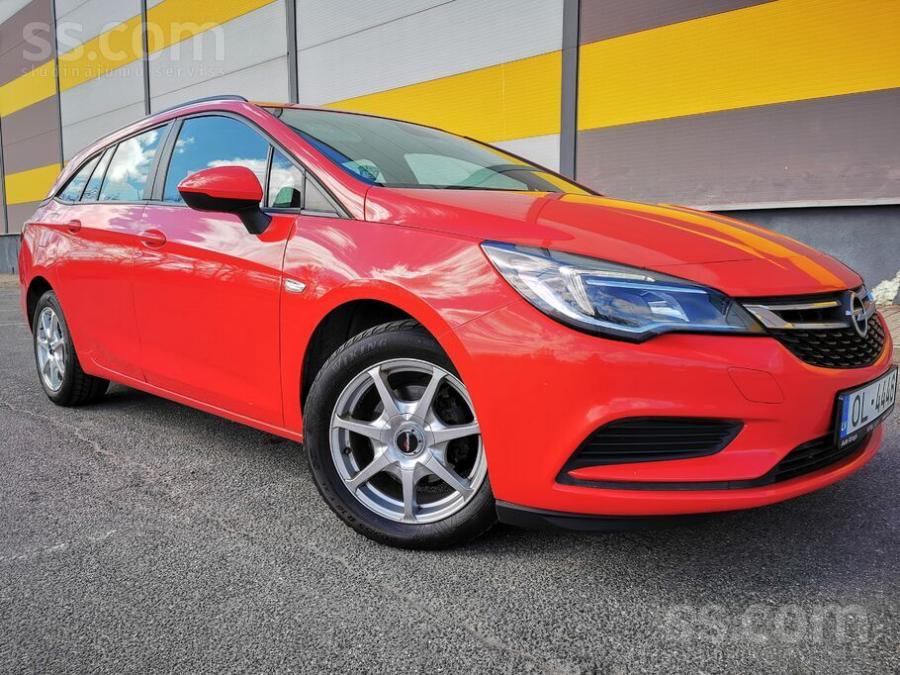 Red Opel Astra 2019 in Riga, with an engine capacity of 1.60 L and mileage of 231 thousand km for 5450 €, photo 5 on AUTOMOTO.COM.LV