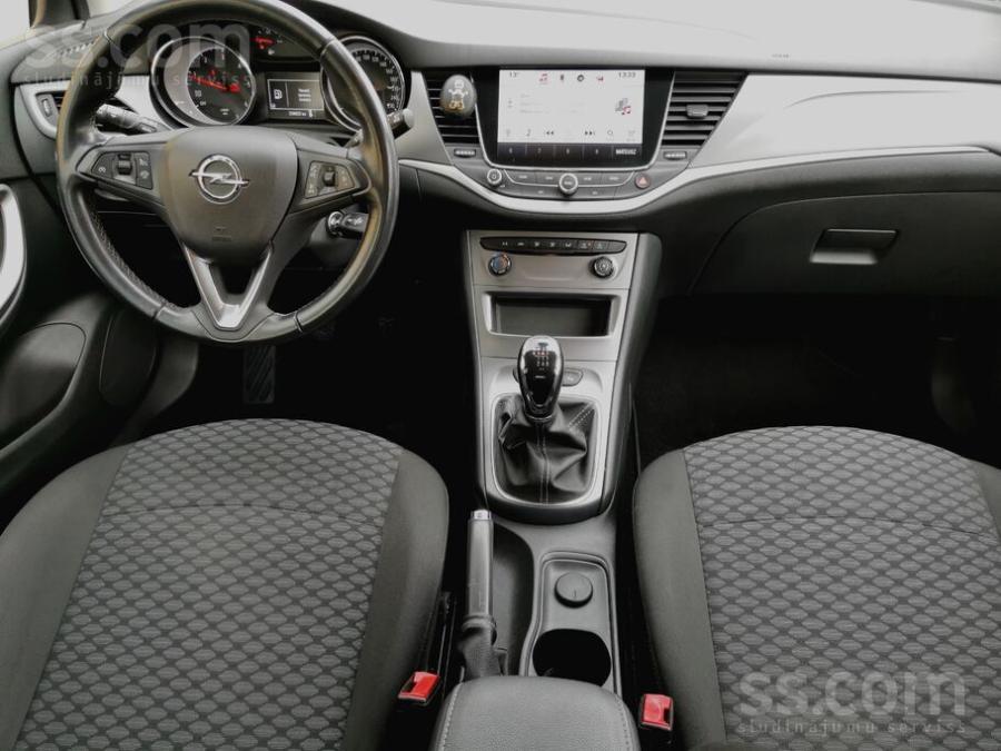Red Opel Astra 2019 in Riga, with an engine capacity of 1.60 L and mileage of 231 thousand km for 5450 €, photo 22 on AUTOMOTO.COM.LV