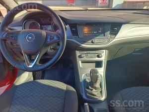 Sarkans Opel Astra 2020 Rīga, ar dzinēja tilpumu 1.60 L un nobraukumu 152 tūkst. km par 7500 €, foto 6 vietnē AUTOMOTO.COM.LV