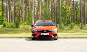 Sarkans Opel Astra 2022 Rīga, ar dzinēja tilpumu 1.40 L un nobraukumu 52 tūkst. km par 14190 €, foto 3 vietnē AUTOMOTO.COM.LV