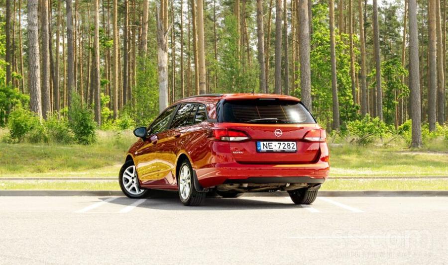 Sarkans Opel Astra 2022 Rīga, ar dzinēja tilpumu 1.40 L un nobraukumu 52 tūkst. km par 14190 €, foto 8 vietnē AUTOMOTO.COM.LV