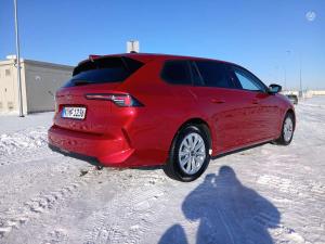 Sarkans Opel Astra 2024 Marijampole, ar dzinēja tilpumu 1.20 L un nobraukumu 12 tūkst. km par 11850 €, foto 2 vietnē AUTOMOTO.COM.LV