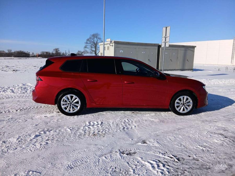 Sarkans Opel Astra 2024 Marijampole, ar dzinēja tilpumu 1.20 L un nobraukumu 12 tūkst. km par 11850 €, foto 3 vietnē AUTOMOTO.COM.LV