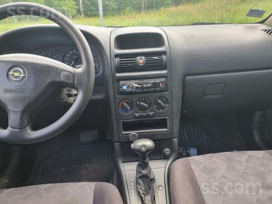 Opel Astra 1998 in Dobele, with an engine capacity of 1.60 L and mileage of 239 thousand km for 900 €, photo 6 on AUTOMOTO.COM.LV