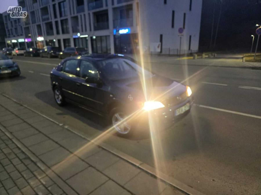 Opel Astra 2007 Viļņa, ar dzinēja tilpumu 1.30 L un nobraukumu 124 tūkst. km par 500 €, foto 2 vietnē AUTOMOTO.COM.LV