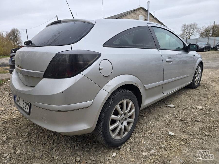 Opel Astra 2007 Radviliškis, ar dzinēja tilpumu 1.70 L un nobraukumu 344 tūkst. km par 550 €, foto 4 vietnē AUTOMOTO.COM.LV