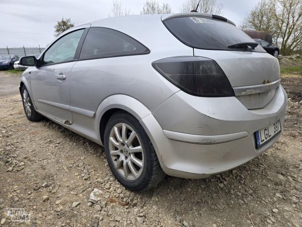 Opel Astra 2007 in Radviliskis, with an engine capacity of 1.70 L and mileage of 344 thousand km for 550 €, photo 4 on AUTOMOTO.COM.LV