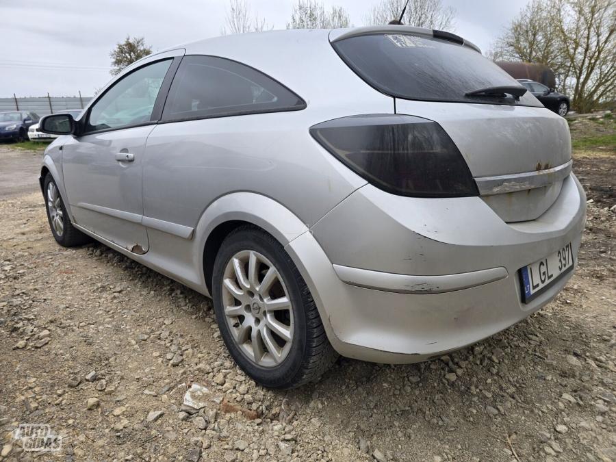 Opel Astra 2007 Radviliškis, ar dzinēja tilpumu 1.70 L un nobraukumu 344 tūkst. km par 550 €, foto 5 vietnē AUTOMOTO.COM.LV