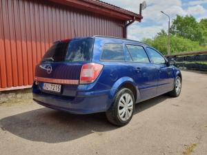 Opel Astra 2007 Rīga, ar dzinēja tilpumu 1.90 L un nobraukumu 258 tūkst. km par 2250 €, foto 3 vietnē AUTOMOTO.COM.LV