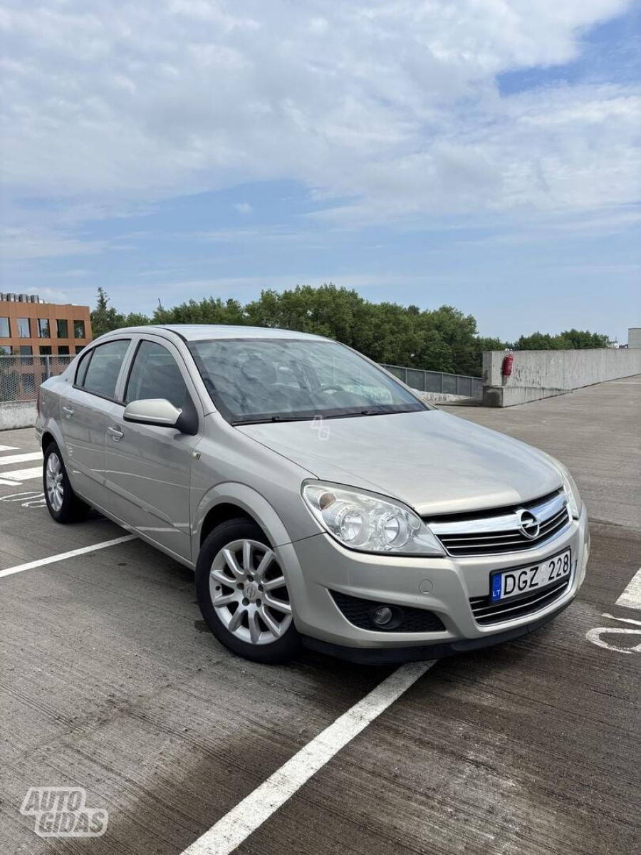 Opel Astra 2007 Viļņa, ar dzinēja tilpumu 1.30 L un nobraukumu 276 tūkst. km par 1350 €, foto 1 vietnē AUTOMOTO.COM.LV