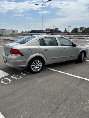 Opel Astra 2007 Viļņa, ar dzinēja tilpumu 1.30 L un nobraukumu 276 tūkst. km par 1350 €, foto 3 vietnē AUTOMOTO.COM.LV