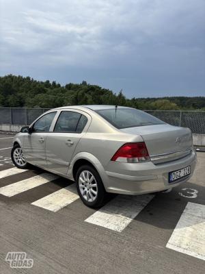 Opel Astra 2007 Viļņa, ar dzinēja tilpumu 1.30 L un nobraukumu 276 tūkst. km par 1350 €, foto 4 vietnē AUTOMOTO.COM.LV