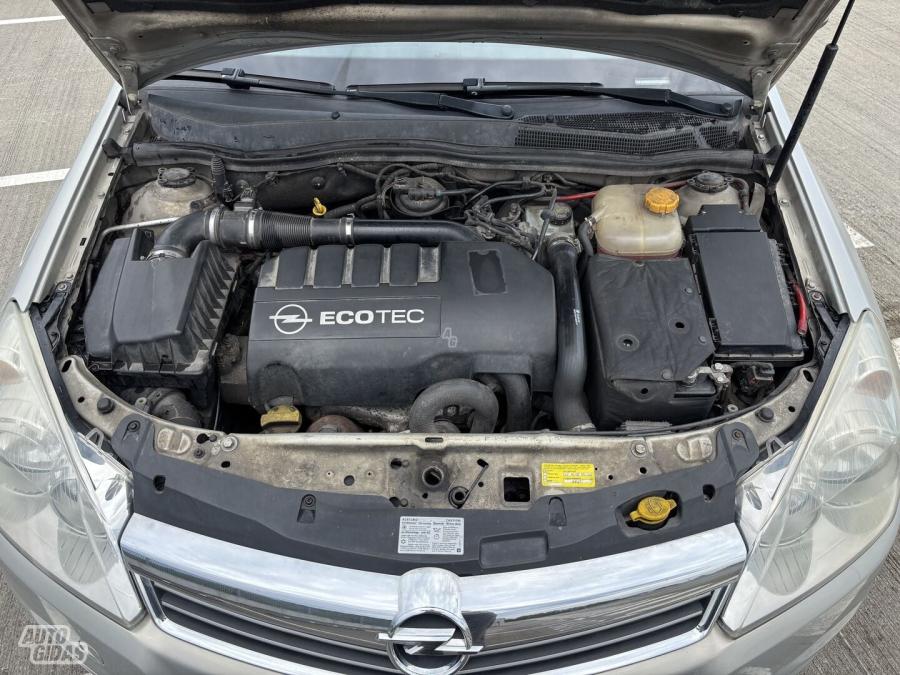 Opel Astra 2007 Viļņa, ar dzinēja tilpumu 1.30 L un nobraukumu 276 tūkst. km par 1350 €, foto 14 vietnē AUTOMOTO.COM.LV