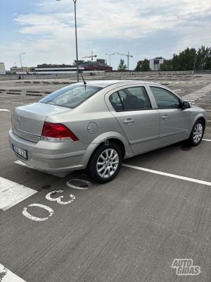 Opel Astra 2007 Viļņa, ar dzinēja tilpumu 1.30 L un nobraukumu 276 tūkst. km par 1350 €, foto 16 vietnē AUTOMOTO.COM.LV