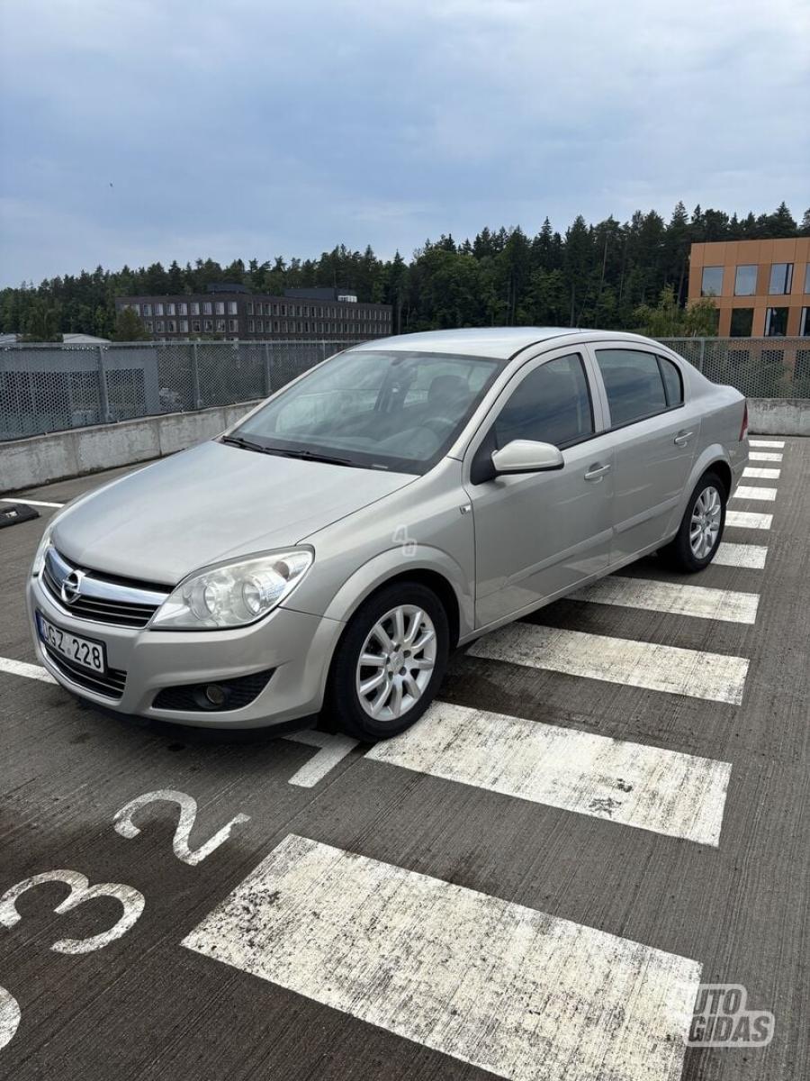 Opel Astra 2007 Viļņa, ar dzinēja tilpumu 1.30 L un nobraukumu 276 tūkst. km par 1350 €, foto 17 vietnē AUTOMOTO.COM.LV