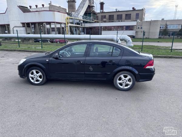 Opel Astra 2008 in Klaipeda, with an engine capacity of 1.60 L and mileage of 230 thousand km for 1750 €, photo 6 on AUTOMOTO.COM.LV