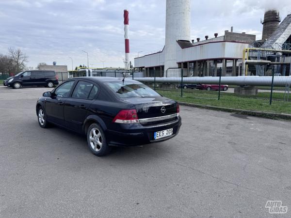 Opel Astra 2008 in Klaipeda, with an engine capacity of 1.60 L and mileage of 230 thousand km for 1750 €, photo 9 on AUTOMOTO.COM.LV