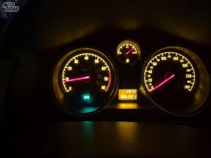 Opel Astra 2008 in Siauliai, with an engine capacity of 1.60 L and mileage of 186 thousand km for 2450 €, photo 18 on AUTOMOTO.COM.LV