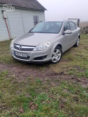 Opel Astra 2009 in Druskininkai, with an engine capacity of 1.60 L and mileage of 187 thousand km for 1850 €, photo 7 on AUTOMOTO.COM.LV
