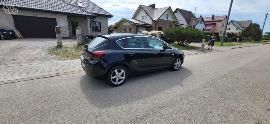 Opel Astra 2010 Klaipėda, ar dzinēja tilpumu 1.70 L un nobraukumu 301 tūkst. km par 2450 €, foto 7 vietnē AUTOMOTO.COM.LV