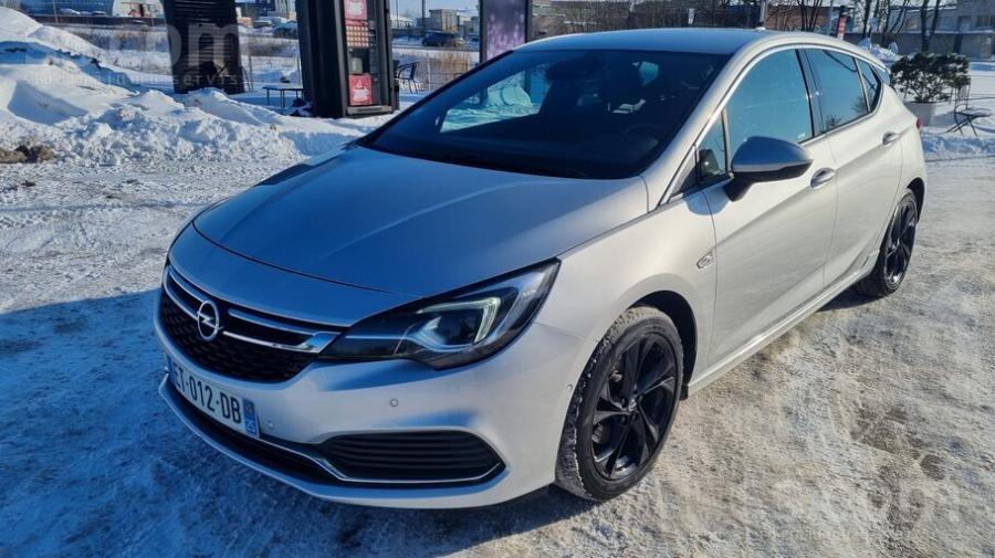 Opel Astra 2017 in Jelgava, with an engine capacity of 1.60 L and mileage of 147 thousand km for 7900 €, photo 3 on AUTOMOTO.COM.LV