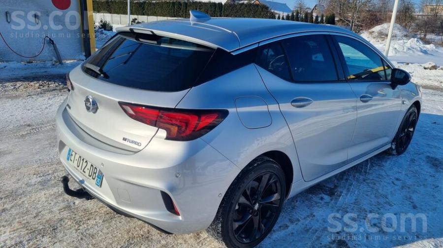 Opel Astra 2017 in Jelgava, with an engine capacity of 1.60 L and mileage of 147 thousand km for 7900 €, photo 5 on AUTOMOTO.COM.LV