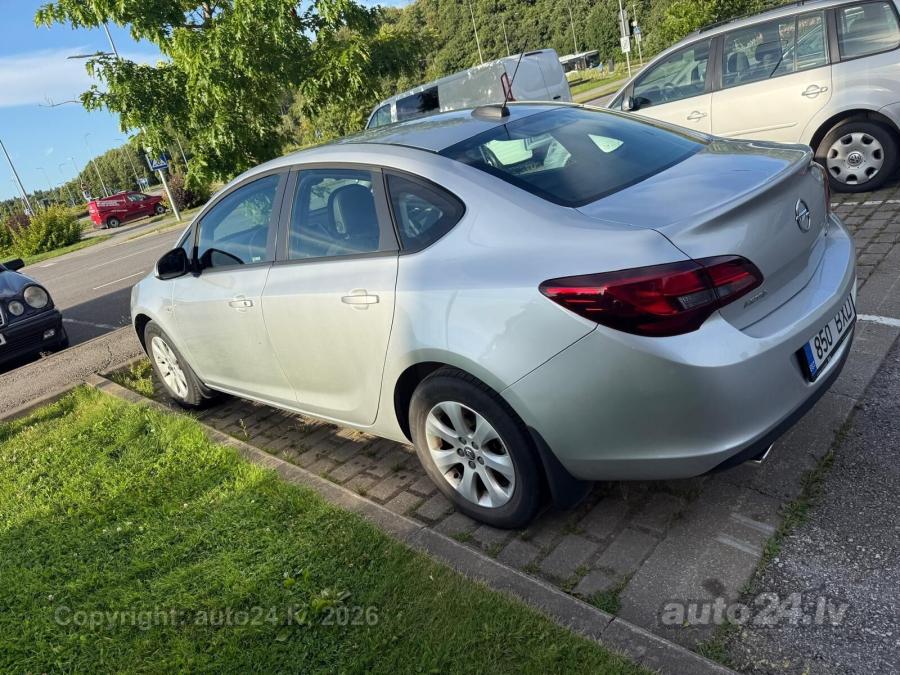 Opel Astra 2018 Tallina, ar dzinēja tilpumu 1.40 L un nobraukumu 91 tūkst. km par 9500 €, foto 1 vietnē AUTOMOTO.COM.LV