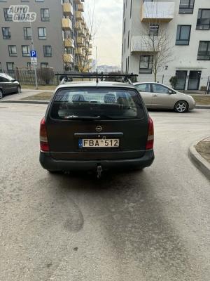 Opel Astra 1999 in Vilnius, with an engine capacity of 2.00 L and mileage of 300 thousand km for 500 €, photo 3 on AUTOMOTO.COM.LV