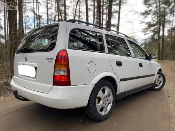 Opel Astra 1999 Viļņa, ar dzinēja tilpumu 2.00 L un nobraukumu 237 tūkst. km par 950 €, foto 3 vietnē AUTOMOTO.COM.LV
