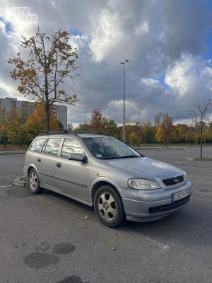 Opel Astra 2000 in Vilnius, with an engine capacity of 1.60 L and mileage of 299 thousand km for 790 €, photo  on AUTOMOTO.COM.LV