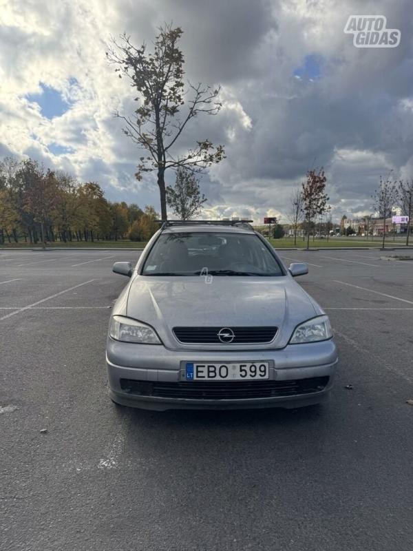 Opel Astra 2000 in Vilnius, with an engine capacity of 1.60 L and mileage of 299 thousand km for 790 €, photo 4 on AUTOMOTO.COM.LV