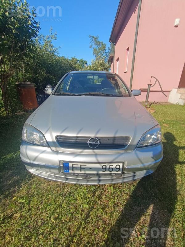 Opel Astra 2001 in Riga, with an engine capacity of 1.60 L and mileage of 245 thousand km for 800 €, photo 5 on AUTOMOTO.COM.LV