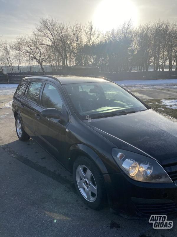 Opel Astra 2004 in Kaunas, with an engine capacity of 1.70 L and mileage of 342 thousand km for 1100 €, photo 3 on AUTOMOTO.COM.LV