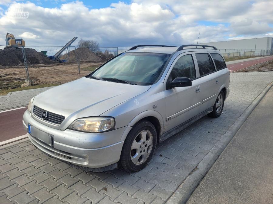 Opel Astra 2004 in Vilnius, with an engine capacity of 2.00 L and mileage of 271 thousand km for 580 €, photo 1 on AUTOMOTO.COM.LV