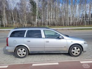 Opel Astra 2004 in Vilnius, with an engine capacity of 2.00 L and mileage of 271 thousand km for 580 €, photo 9 on AUTOMOTO.COM.LV