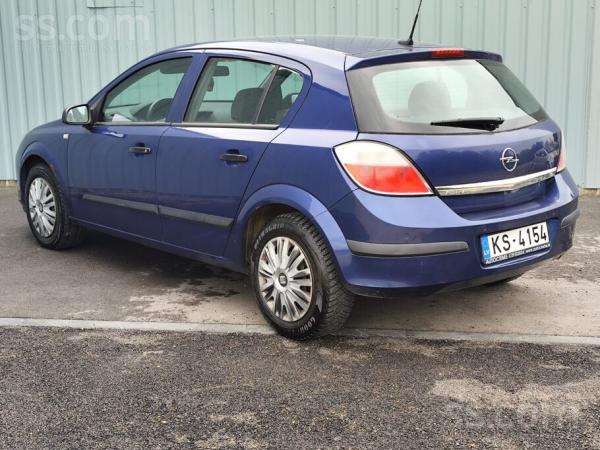 Opel Astra 2004 Ogre, ar dzinēja tilpumu 1.80 L un nobraukumu 174 tūkst. km par 1950 €, foto 3 vietnē AUTOMOTO.COM.LV