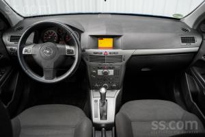 Opel Astra 2004 in Ogre, with an engine capacity of 1.80 L and mileage of 174 thousand km for 1700 €, photo 10 on AUTOMOTO.COM.LV