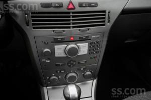 Opel Astra 2004 in Ogre, with an engine capacity of 1.80 L and mileage of 174 thousand km for 1700 €, photo 13 on AUTOMOTO.COM.LV