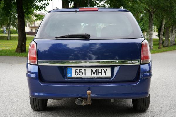 Опель Астра 2004 в Таллин, объемом двигателя 1.70 л и пробегом 229 тыс. км за 999 €, фото 5 на AUTOMOTO.COM.LV