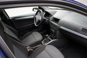 Opel Astra 2004 in Tallinn, with an engine capacity of 1.70 L and mileage of 229 thousand km for 999 €, photo 26 on AUTOMOTO.COM.LV
