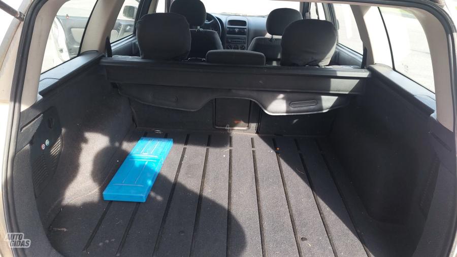 Опель Астра 2004 в Зарасай, объемом двигателя 2.00 л и пробегом 235 тыс. км за 550 €, фото 9 на AUTOMOTO.COM.LV