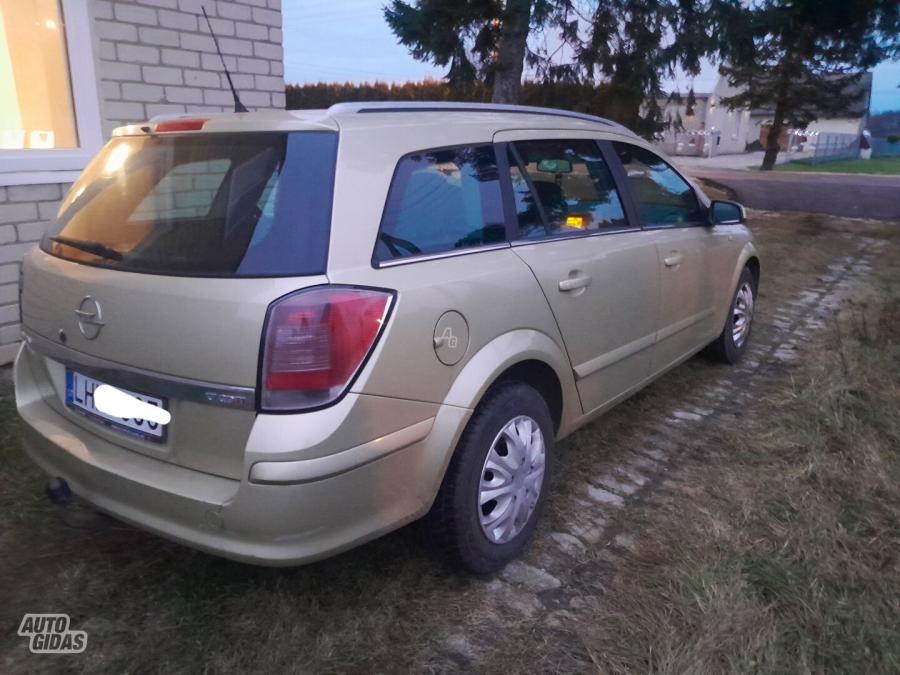 Opel Astra 2005 Marijampole, ar dzinēja tilpumu 1.70 L un nobraukumu 276 tūkst. km par 999 €, foto 2 vietnē AUTOMOTO.COM.LV