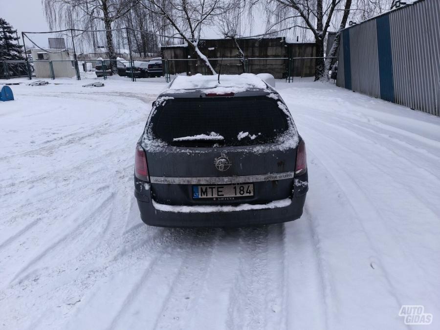 Opel Astra 2005 in Kaunas, with an engine capacity of 1.80 L and mileage of 380 thousand km for 1090 €, photo 4 on AUTOMOTO.COM.LV
