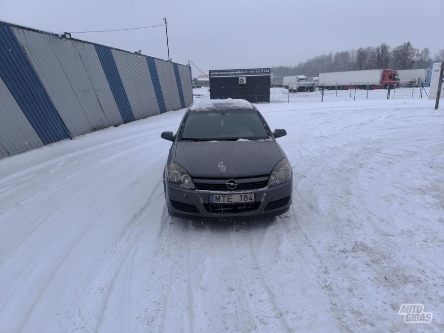 Opel Astra 2005 in Kaunas, with an engine capacity of 1.80 L and mileage of 380 thousand km for 1090 €, photo 7 on AUTOMOTO.COM.LV