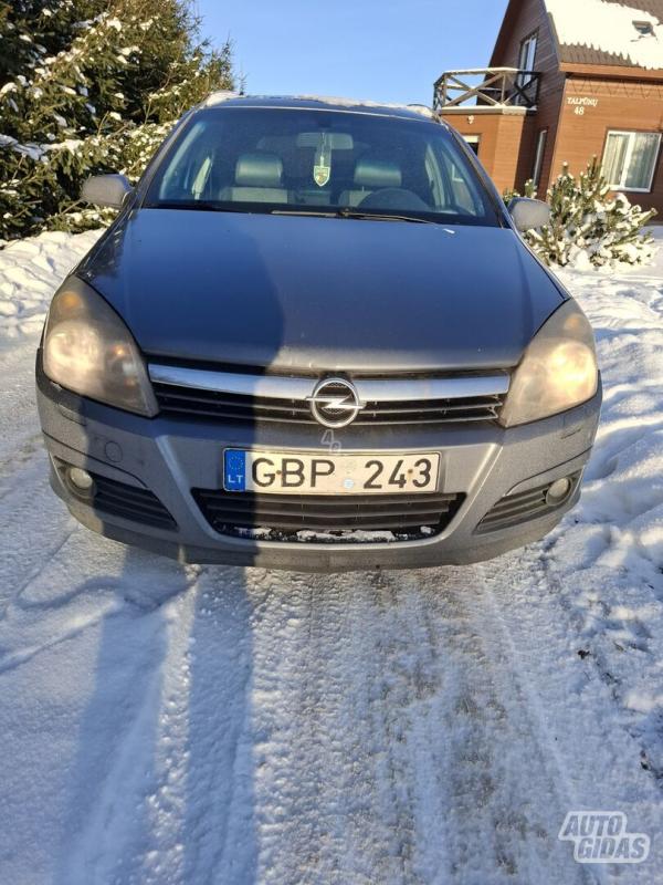 Opel Astra 2005 in Elektrenai, with an engine capacity of 1.90 L and mileage of 330 thousand km for 760 €, photo 5 on AUTOMOTO.COM.LV