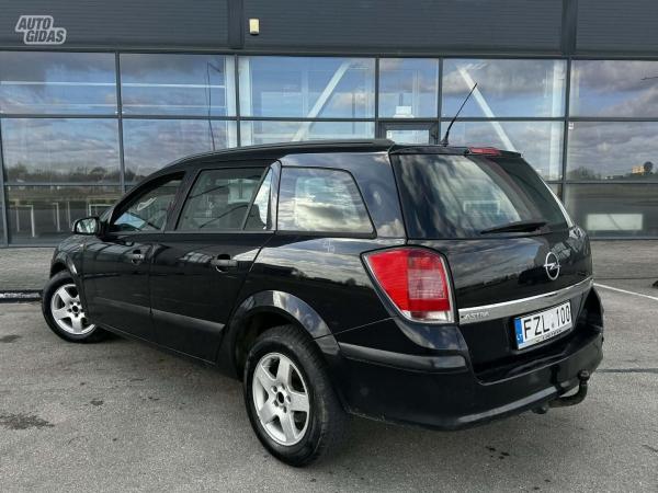 Opel Astra 2005 in Panevezys, with an engine capacity of 1.70 L and mileage of 343 thousand km for 800 €, photo 9 on AUTOMOTO.COM.LV