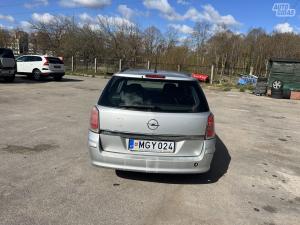 Opel Astra 2005 in Siauliai, with an engine capacity of 1.60 L and mileage of 201 thousand km for 549 €, photo 8 on AUTOMOTO.COM.LV