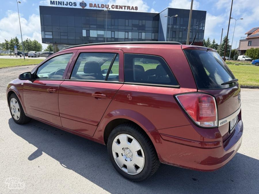 Opel Astra 2005 in Klaipeda, with an engine capacity of 1.40 L and mileage of 130 thousand km for 700 €, photo 8 on AUTOMOTO.COM.LV